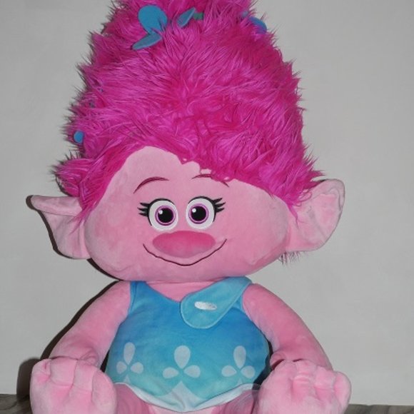 Dreamworks | Toys | Dreamworks Trolls Poppy Plush Doll | Poshmark